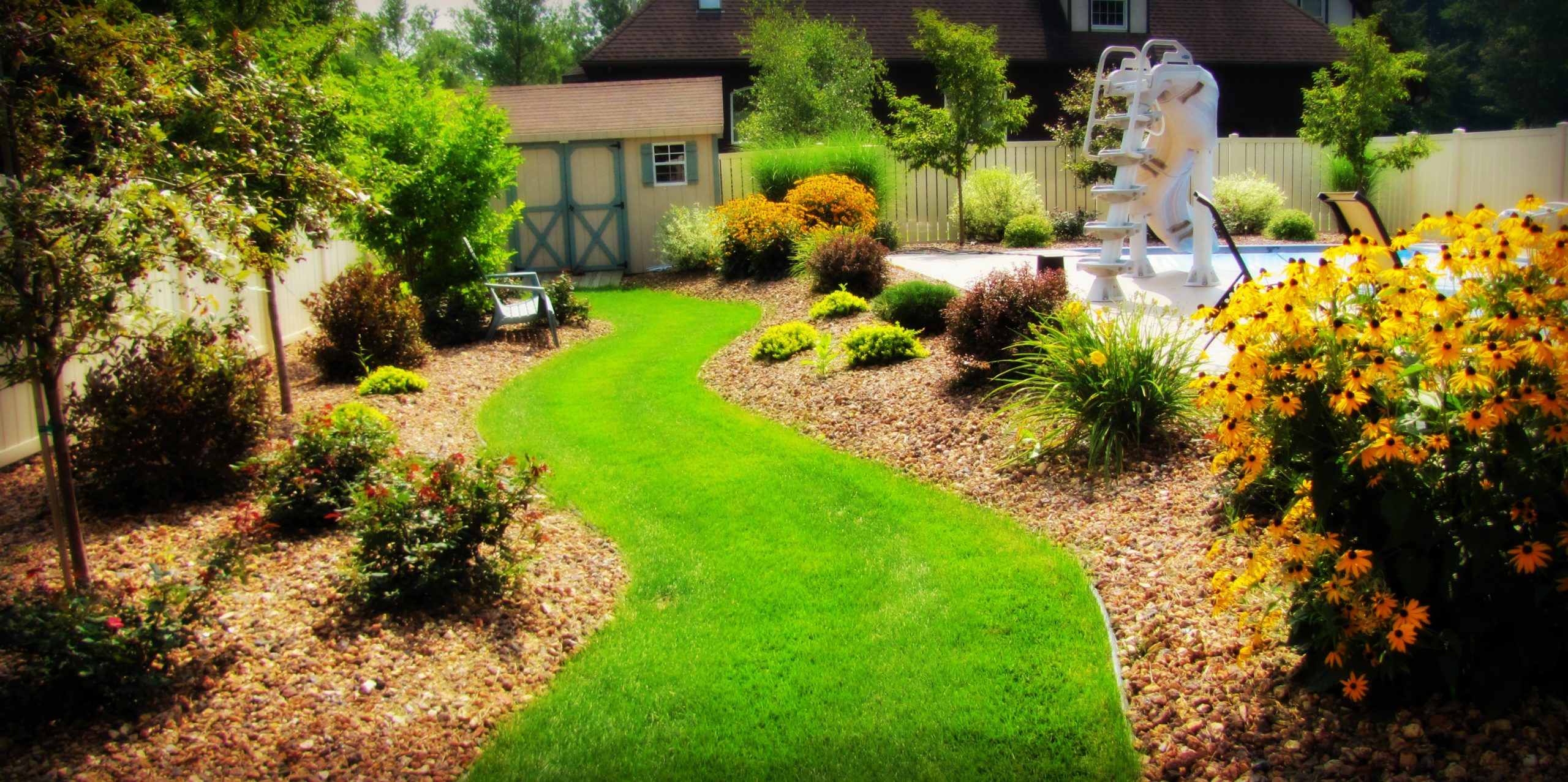 backyards - GreenScapes Garden Center & Landscape Co.